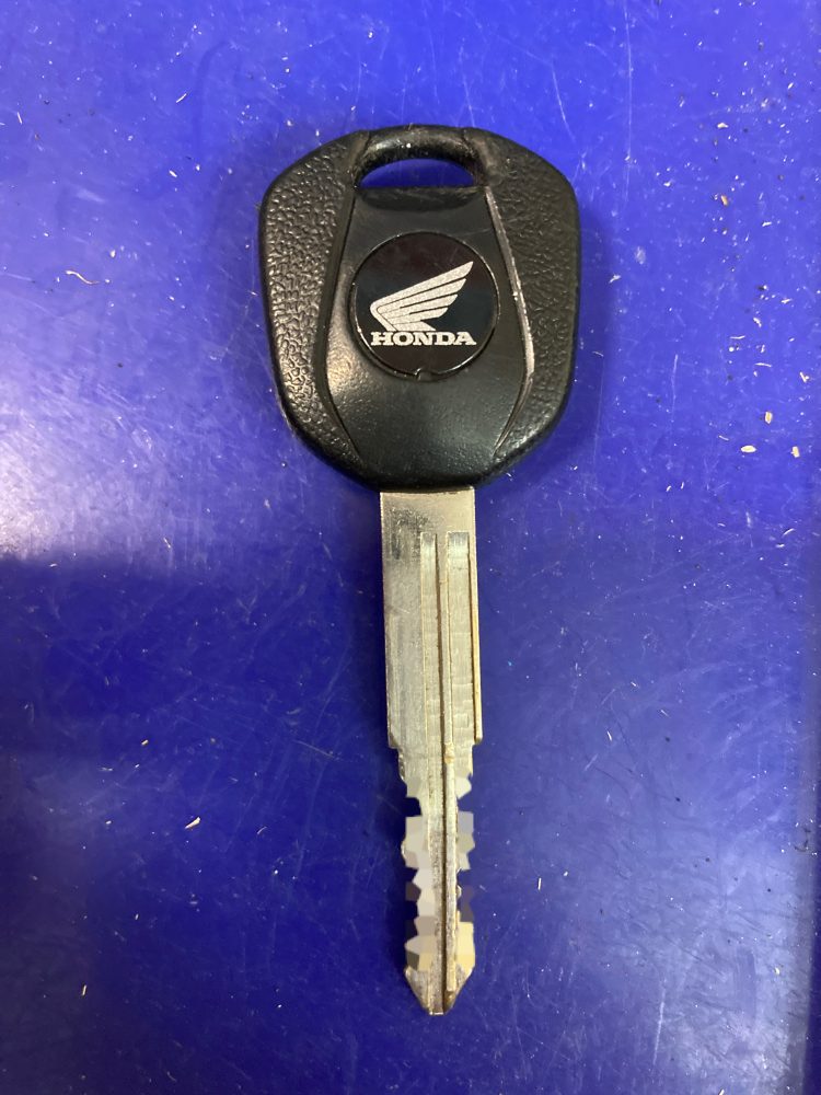 ホンダオートバイ イモビライザー 『H.I.S.S』 合鍵 RC62 インテグラ 工事事例｜大阪府堺市で鍵･防犯のことなら カギの救急車 鳳店
